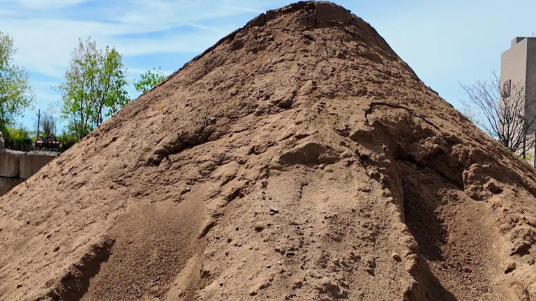 NYC's Clean Soil Bank turns excavated dirt into vital resource for ...