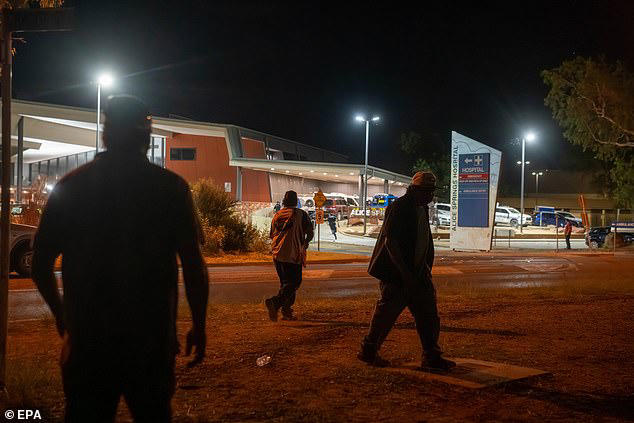 Man suspected of killing 5yo girl flown out of Alice Springs - as angry ...