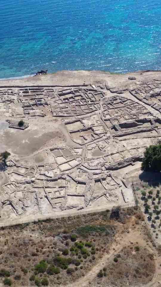 The forgotten city of Poliochne ancient Greece mystery