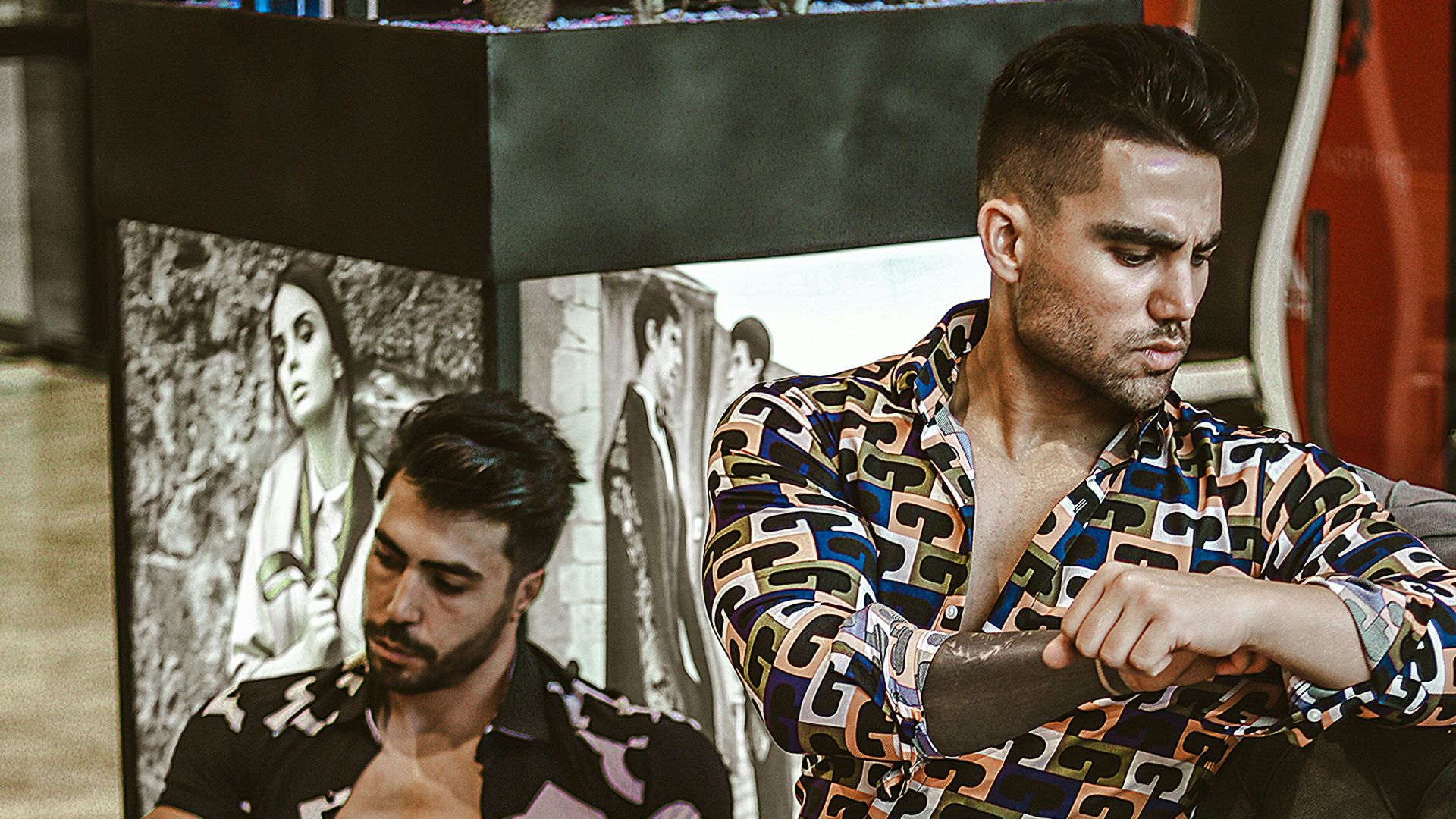 20 things men wear that instantly change how women read them