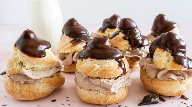 Chocolate cream puffs recipe