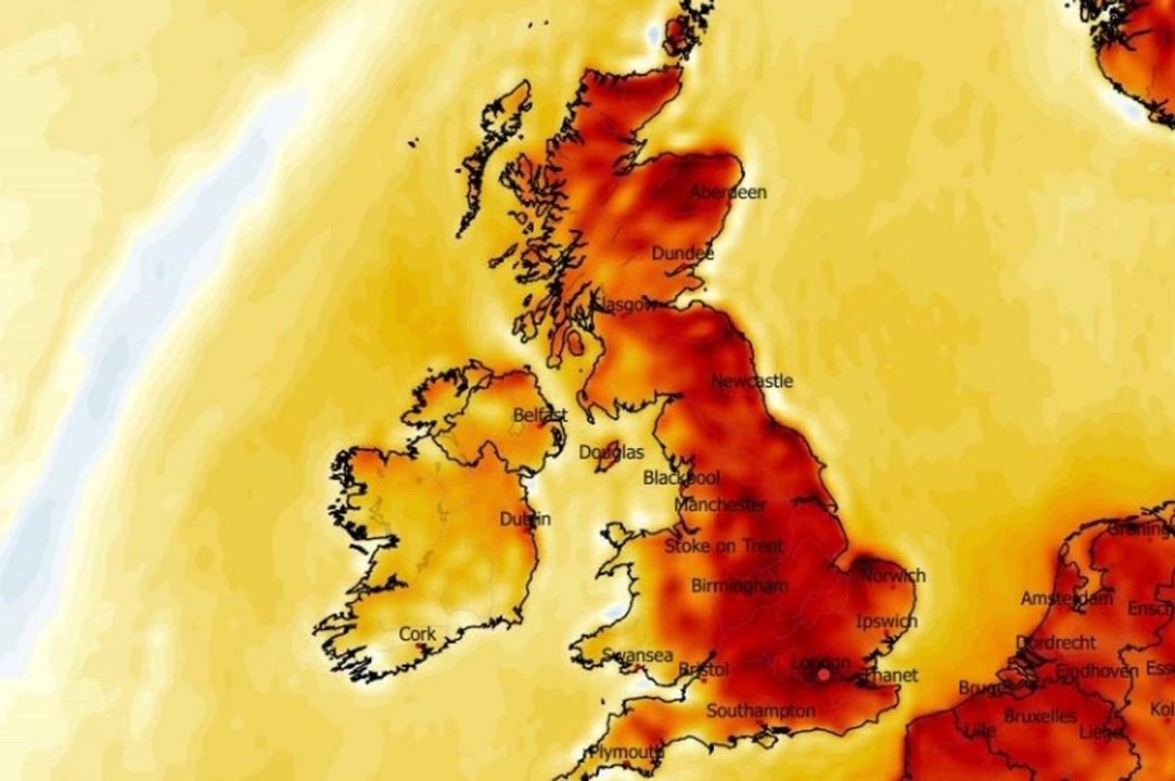 Met Office predicts 26C surge within hours - maps show 38 counties to ...