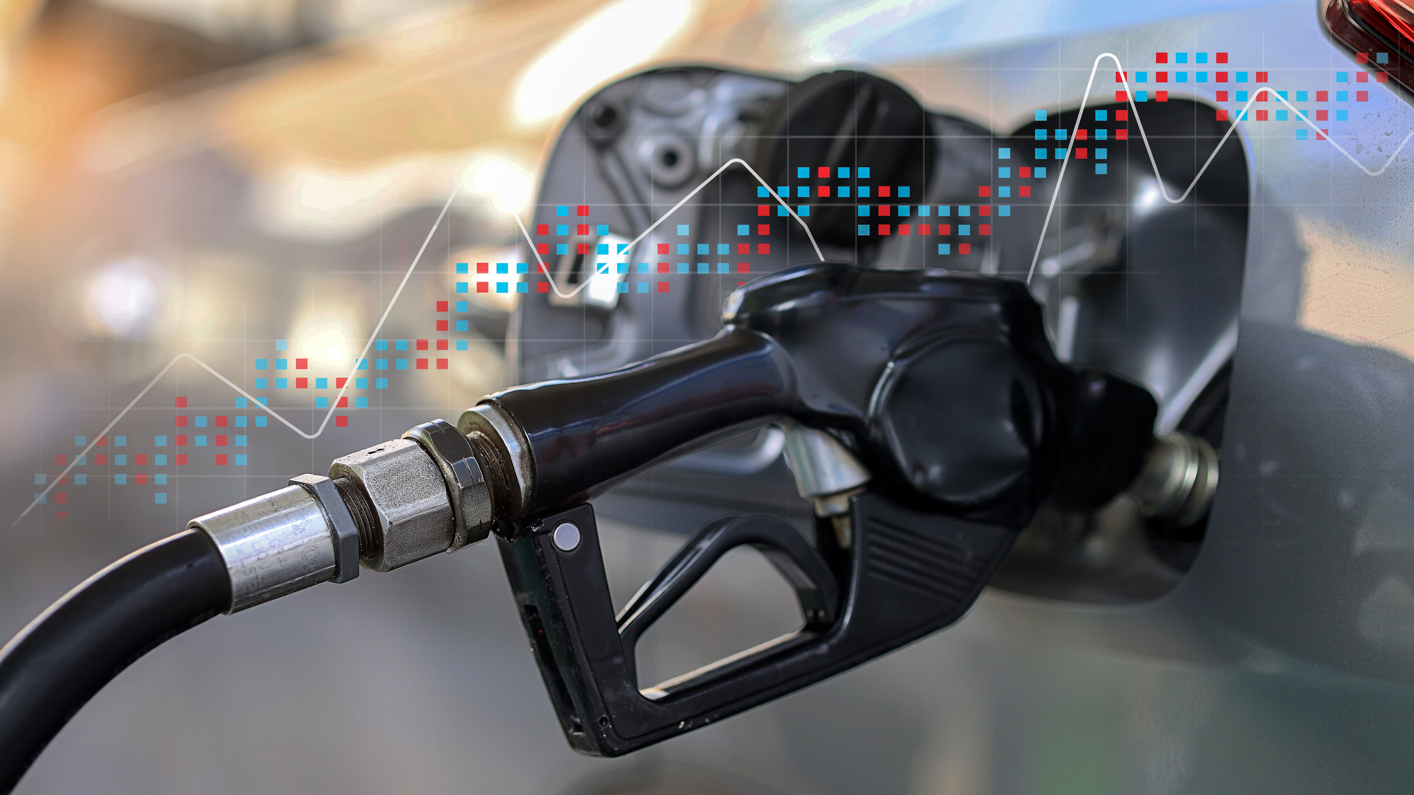 Gas prices: National average hits $4.39 a gallon