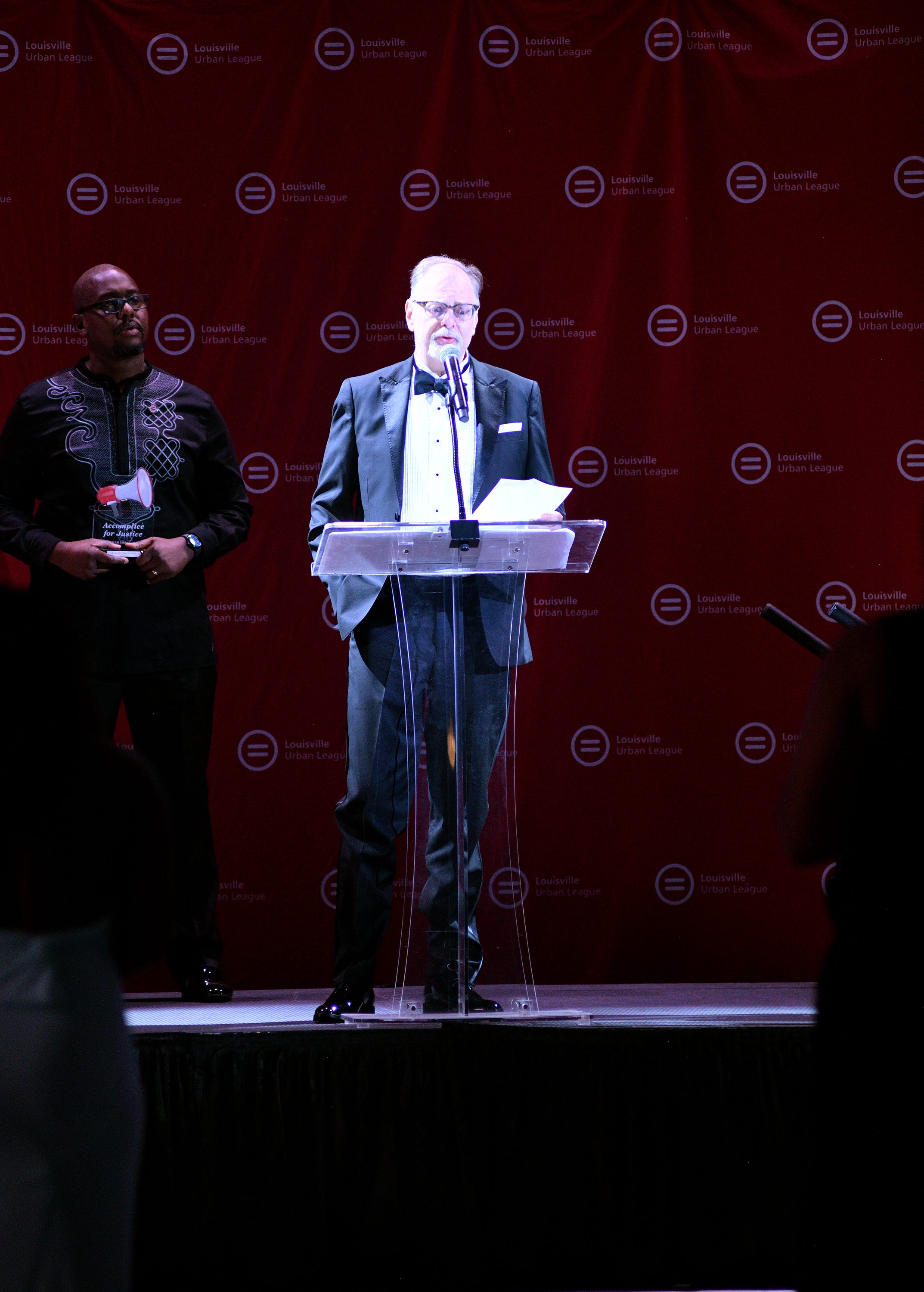 Courier Journal columnist receives award at Urban League Derby Gala