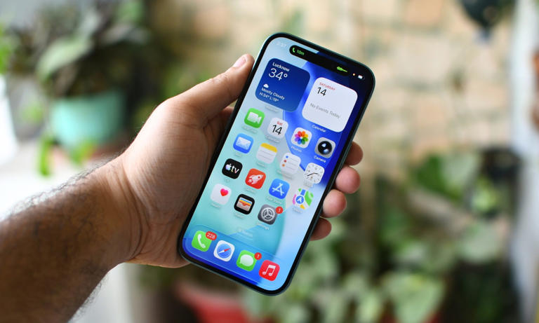 With iOS 27, Apple will finally let you try other casting options ...