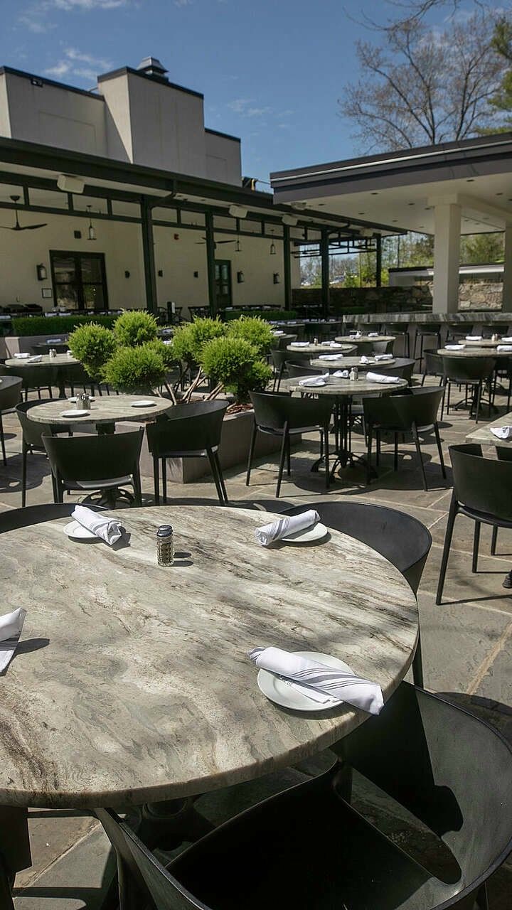 CT's top outdoor dining restaurants for 2026, according to Connecticut ...