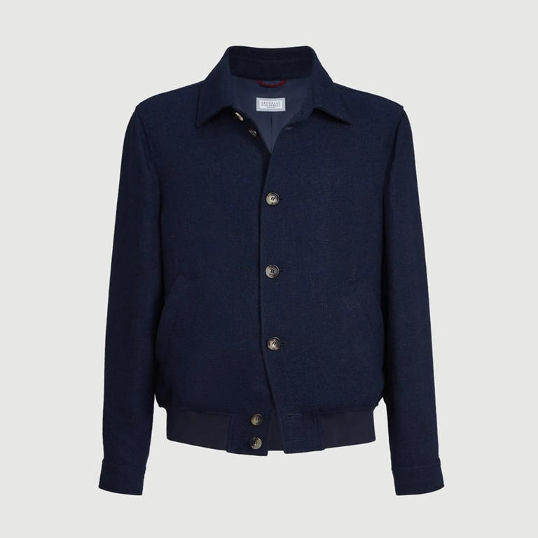 This elite summer jacket co-opts the workhorse blazer’s best-kept secret