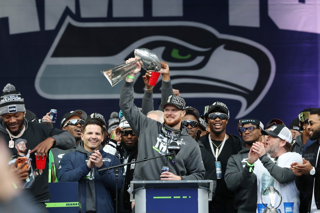Potential Seahawks buyers include Mark Zuckerberg and former Apple CEO