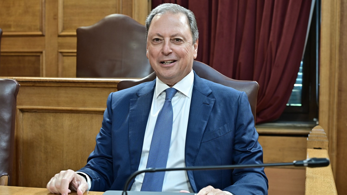 Σπήλιος Λιβανός: ΠΑΣΟΚ, ΣΥΡΙΖΑ και Νέα Αριστερά κάνουν διαγωνισμό ...