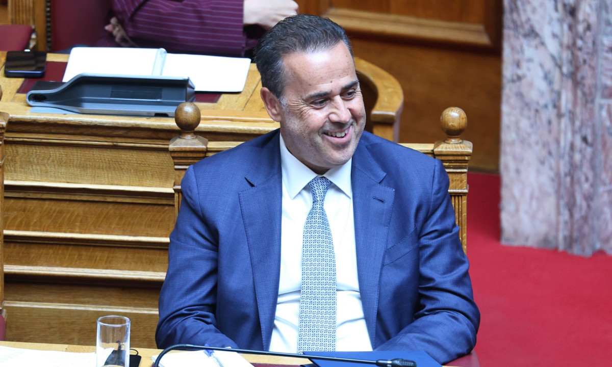 Ψηφίστηκε το νομοσχέδιο για τις ΑΠΕ – Παπασταύρου: Προχωράμε γρήγορα σε ...