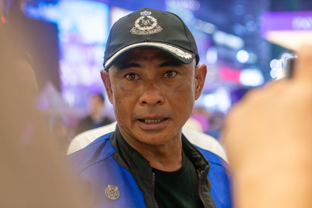 Over 7,000 turn up for Rain Rave day one, KL police chief warns public ...