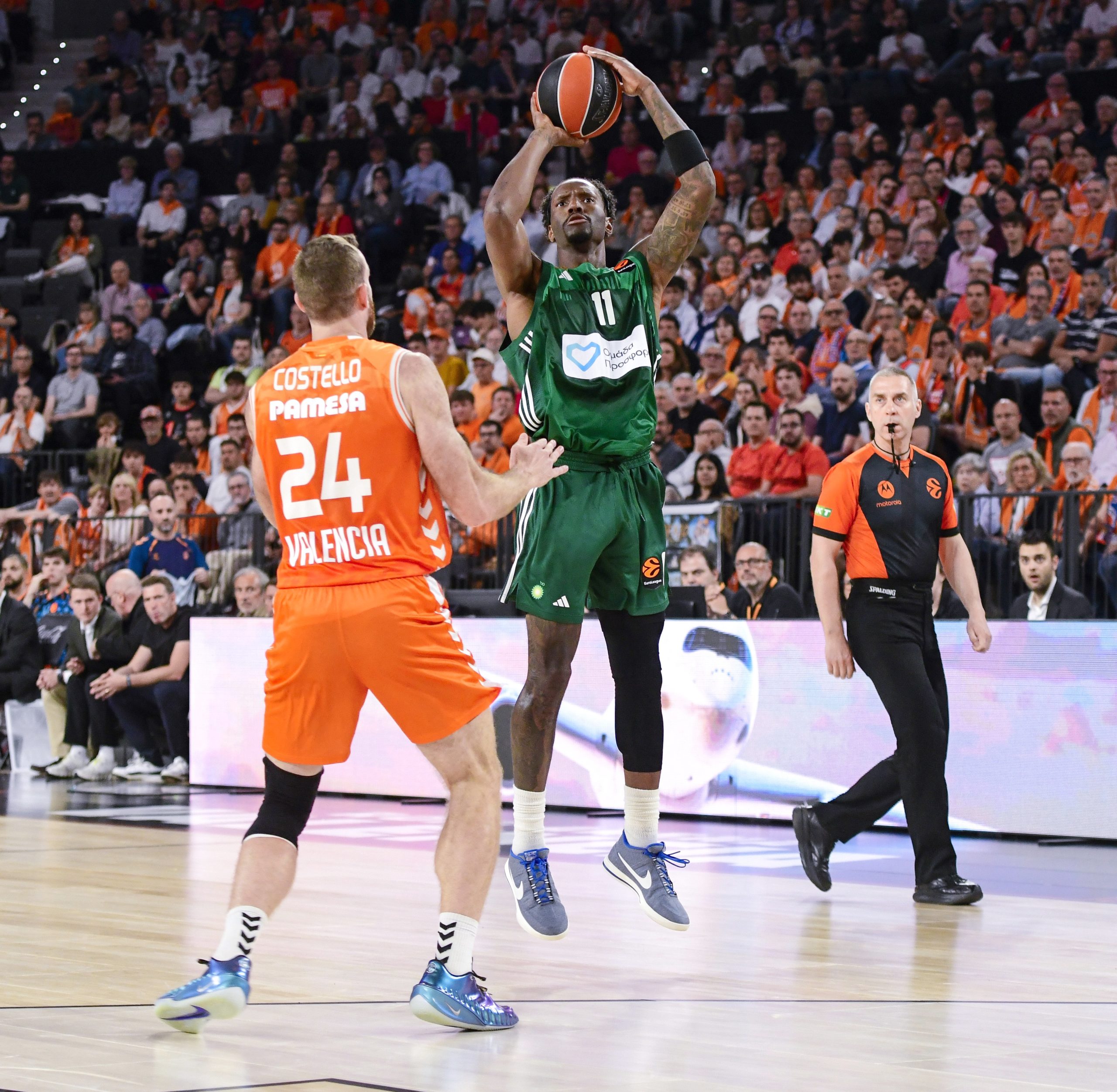 Βαλένθια-Παναθηναϊκός 105-107: Με buzzer beater του Χέις Ντέιβις στην ...