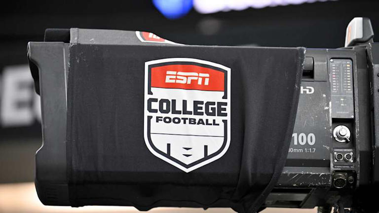 ESPN ranks 5-star commit as No. 1 OL recruit in college football