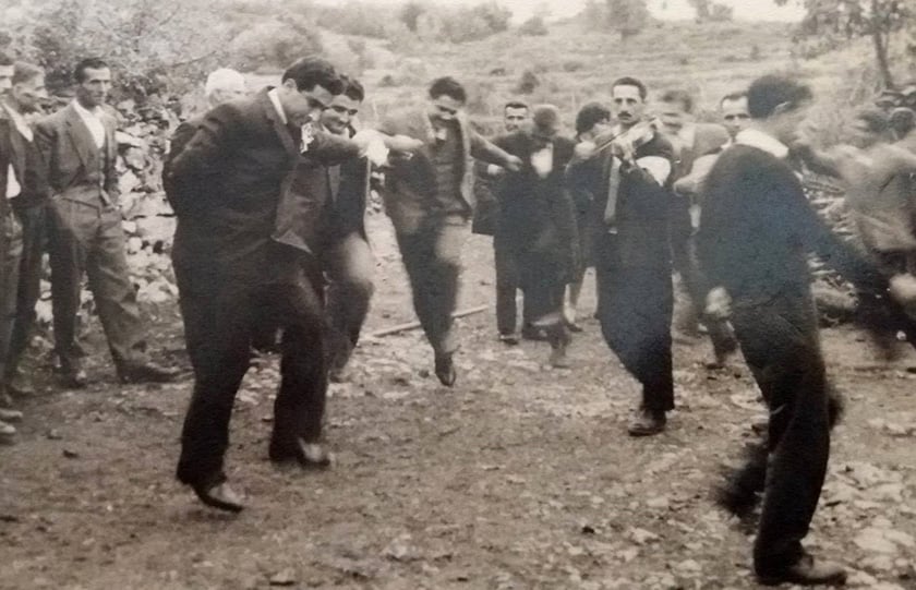 Από τη Νικόπολη του Πόντου στον Αμυγδαλεώνα Καβάλας: Ένα οδοιπορικό μνήμης