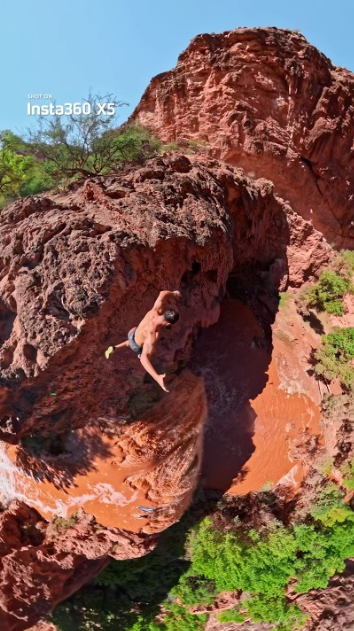 38m jump off Havasu Falls captured in stunning detail