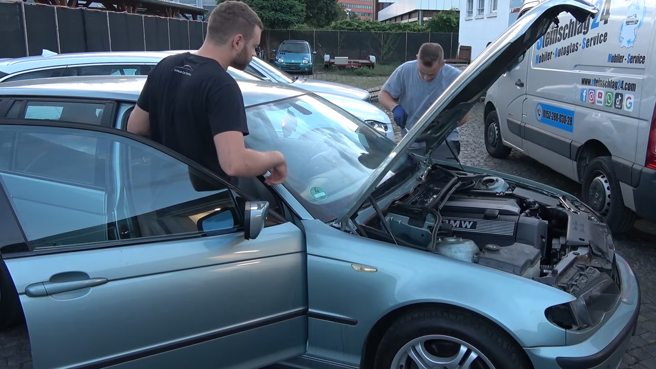 Restoring A High Mileage BMW E46 325 Touring Car For Germany Road