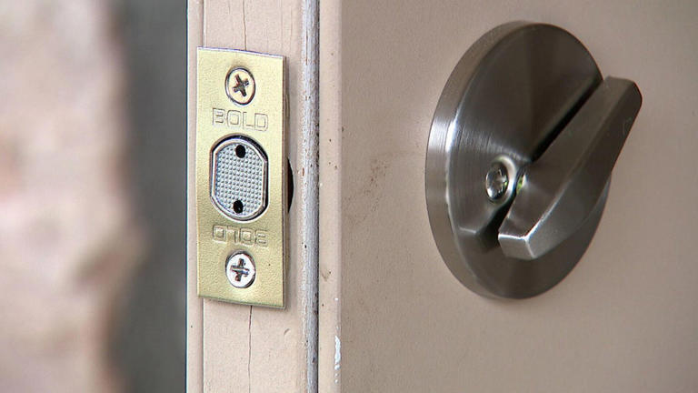 Second Colorado customer comes forward after locksmith company charges ...