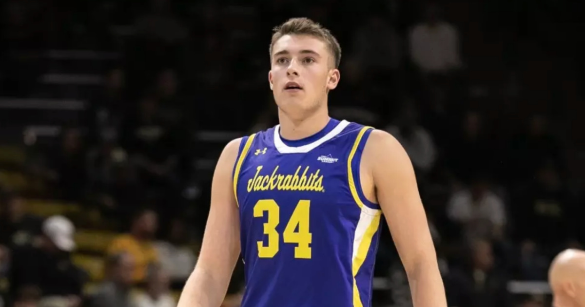 Nebraska lands a commitment from South Dakota State big man Damon Wilkinson