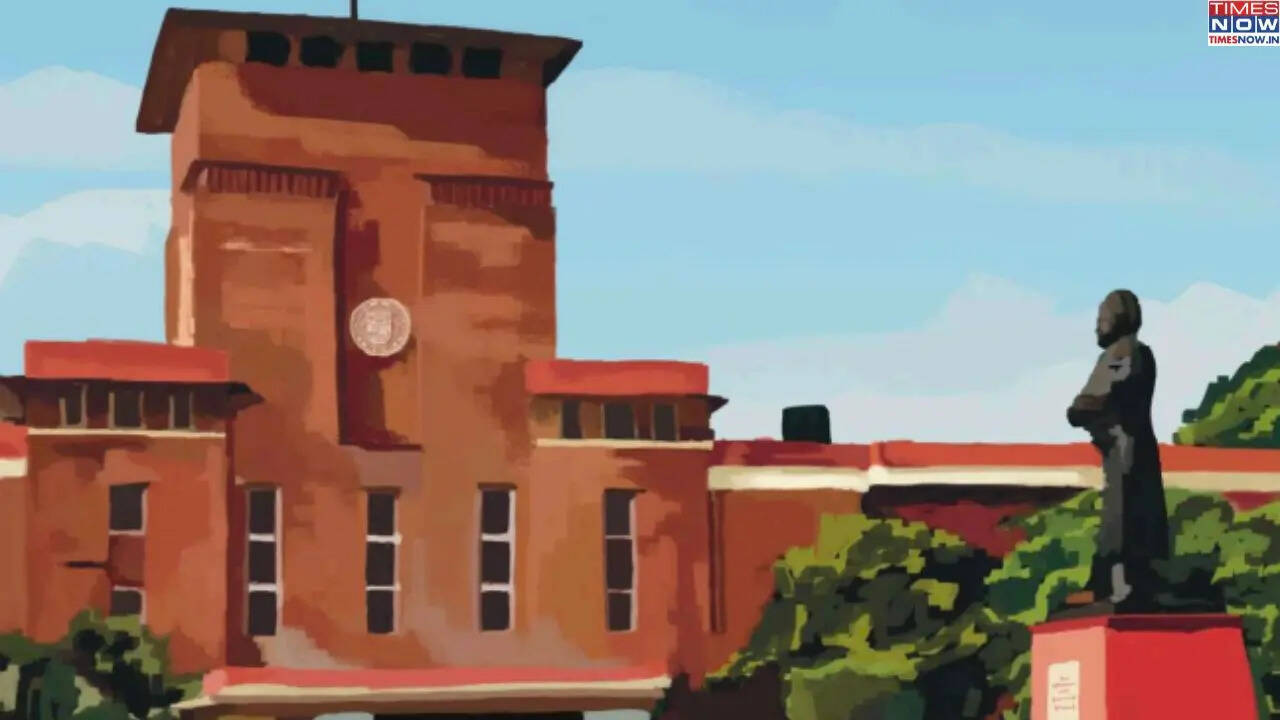 DU postpones PG, professional semester exams scheduled between May 20 ...