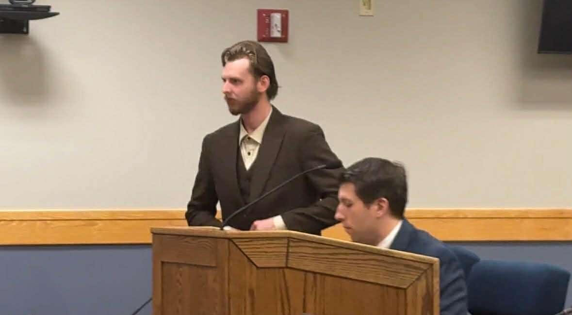 Bay City 'bounty hunter' pleads no contest in Bell Bar gun incident