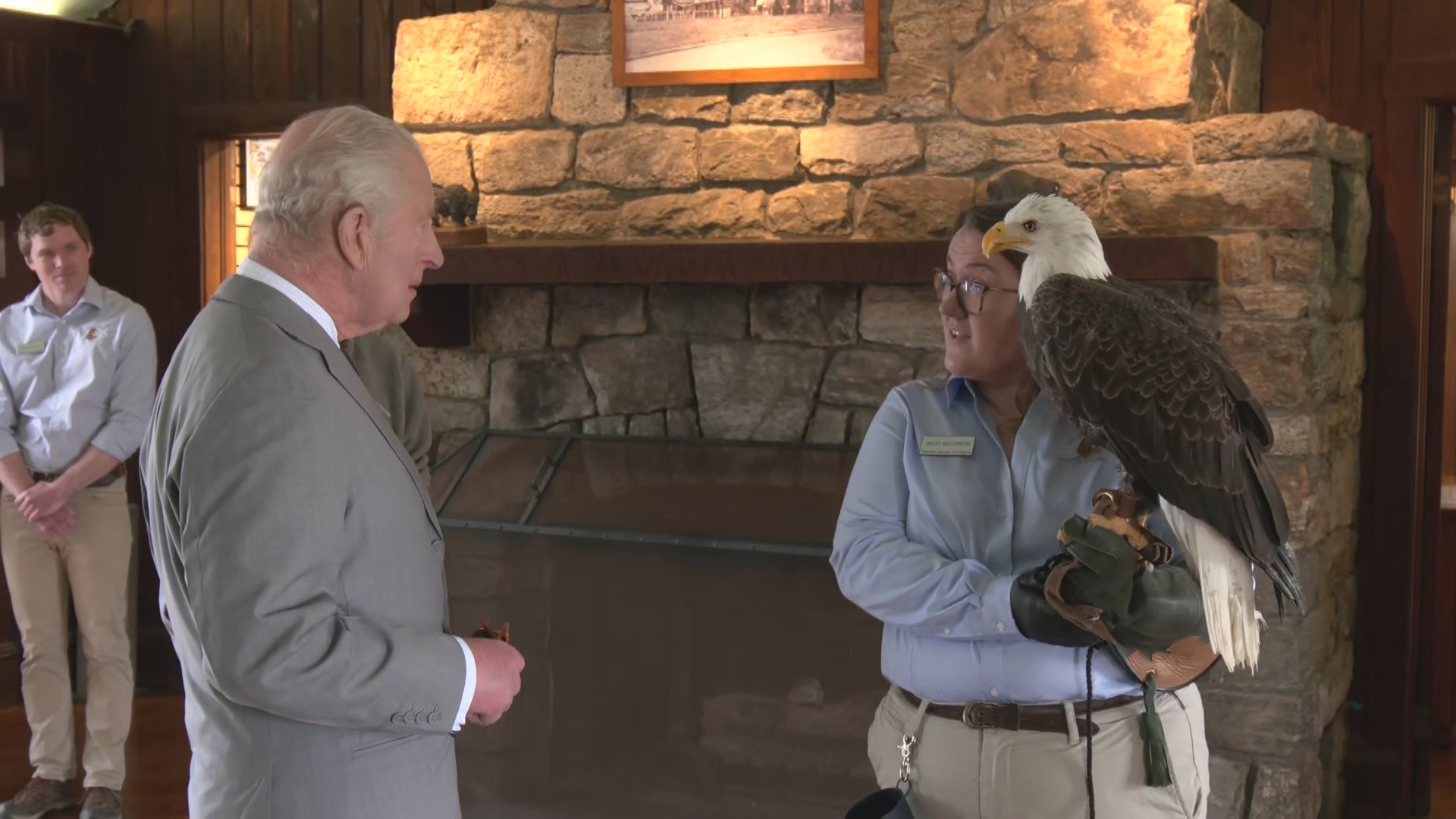 King meets 'Buddy' the bald eagle on last stop in US