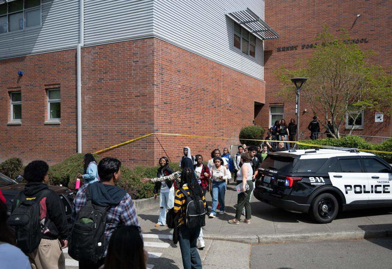 Tacoma's Foss High School stabbing leaves 6 hurt. Here's what to know