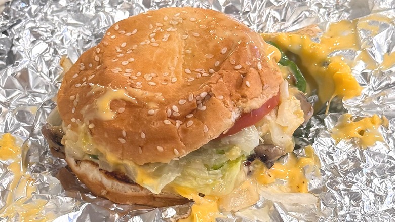 The ultimate ranking of Five Guys menu items