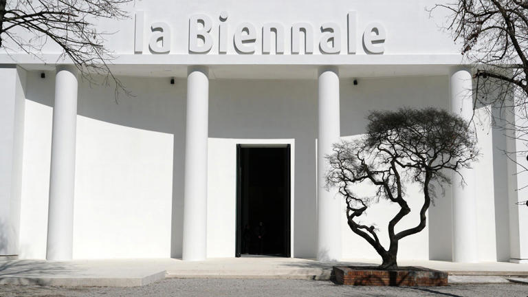 Venice Biennale jury resigns days before start of exhibition