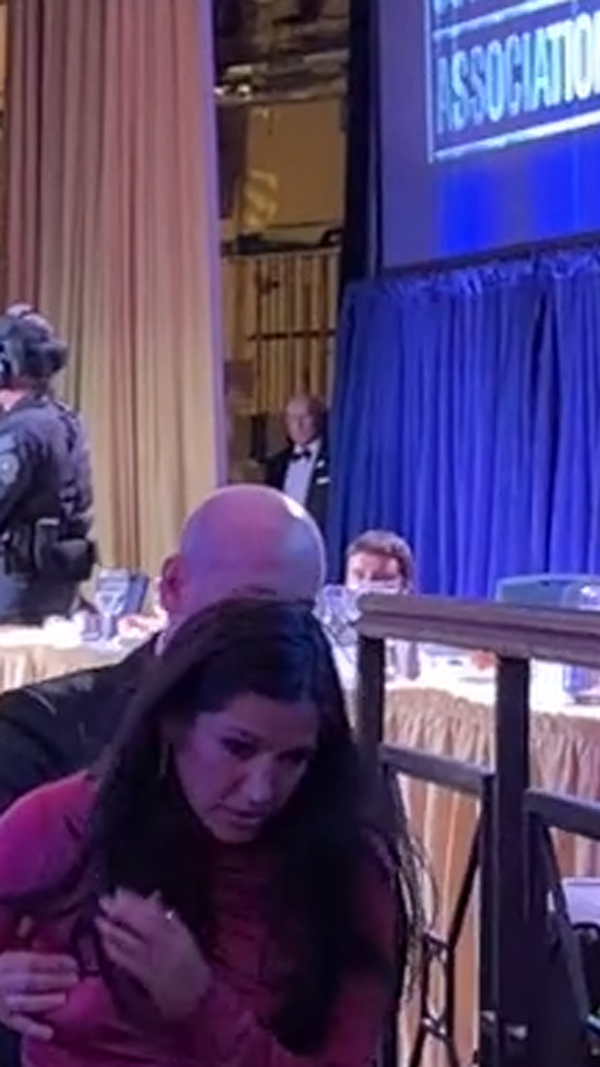Does photo show Trump standing behind curtain after White House ...