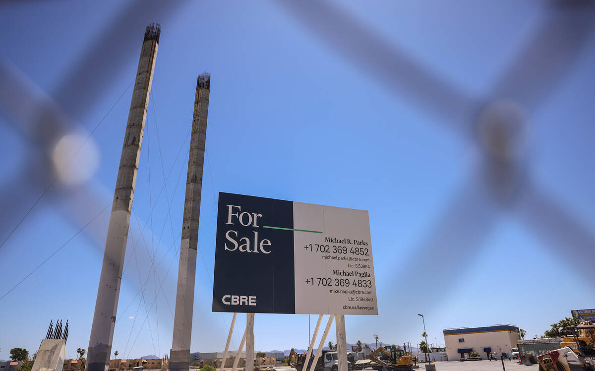 Las Vegas’ failed Ferris wheel site sells to developer who plans new ...