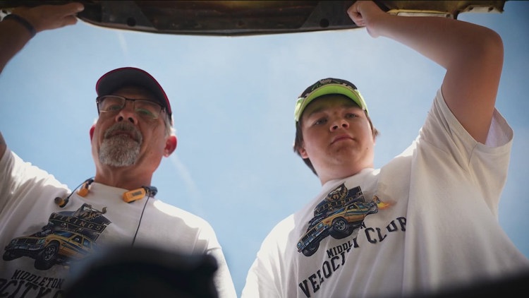 A father, a son and a starting line: Middleton drag racing returns to ...