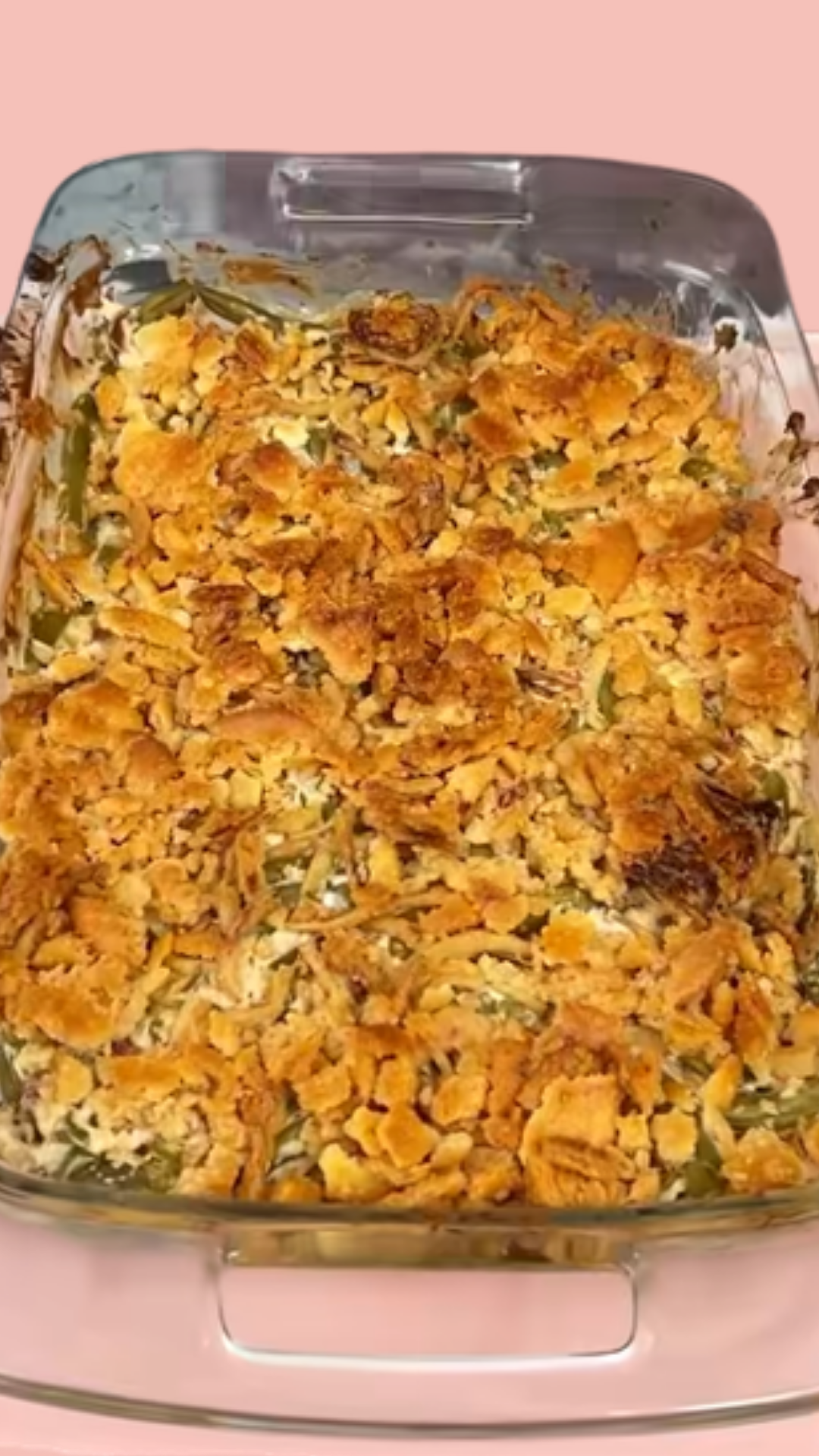 Green bean casserole: creamy, crunchy side dish