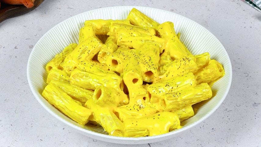 Pasta allo zafferano: il primo piatto cremoso e profumato!