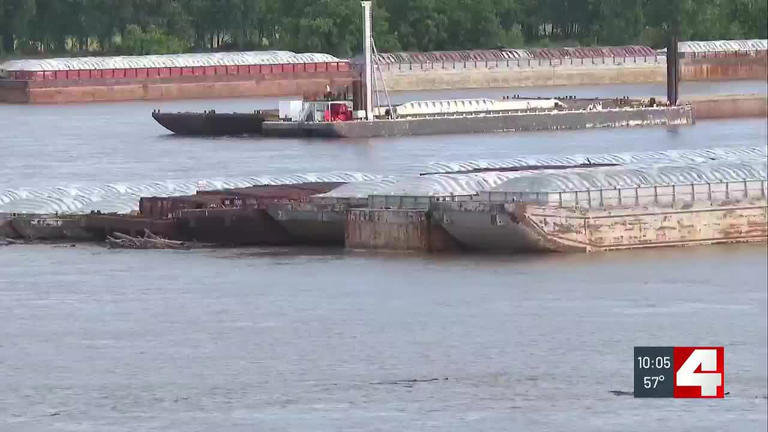 Body found in Mississippi River in South City