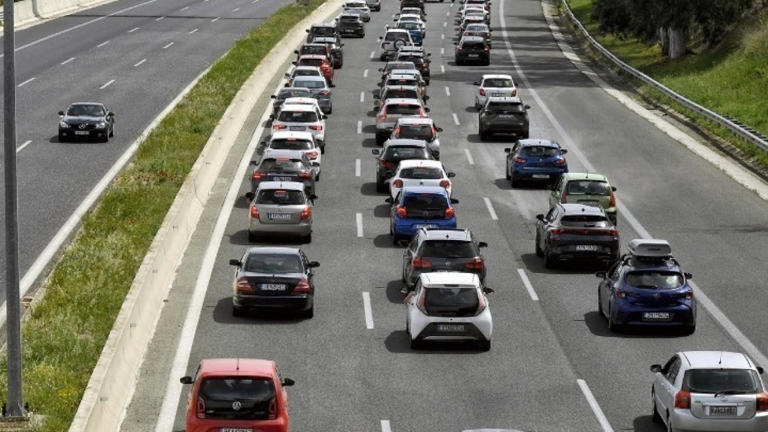 Σε εξέλιξη η έξοδος των εκδρομέων για την Πρωτομαγιά - Αυξημένη η ...