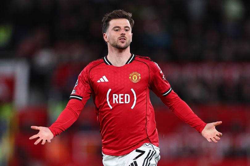 Gary Neville gives up on Mason Mount as Man United told to 'trade' him ...