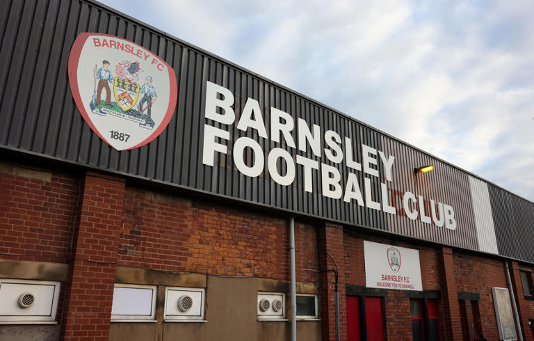 Barnsley FC next manager: New favourite leapfrogs ex-Huddersfield Town ...