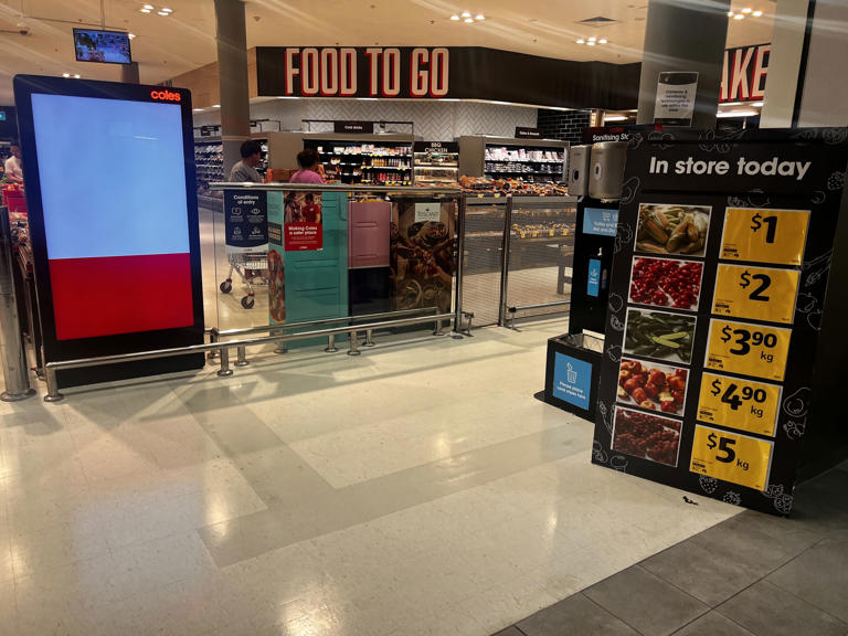 The one trend in Coles' latest sales results that spells trouble for Aldi