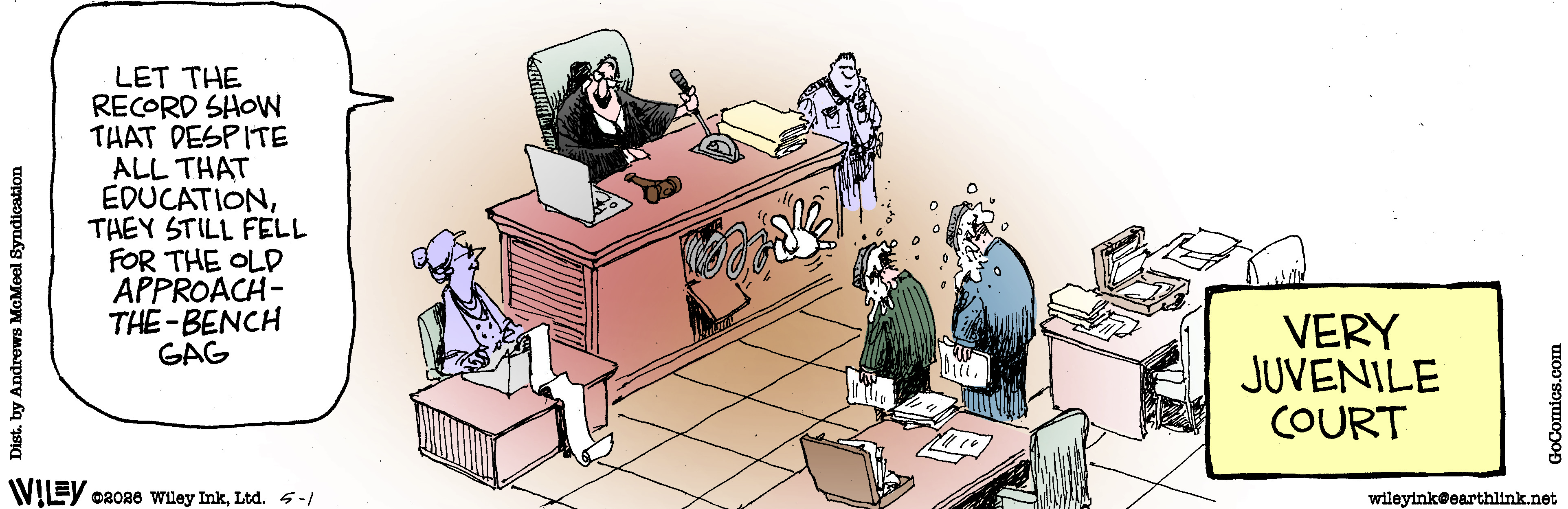 Non sequitur by Wiley Miller