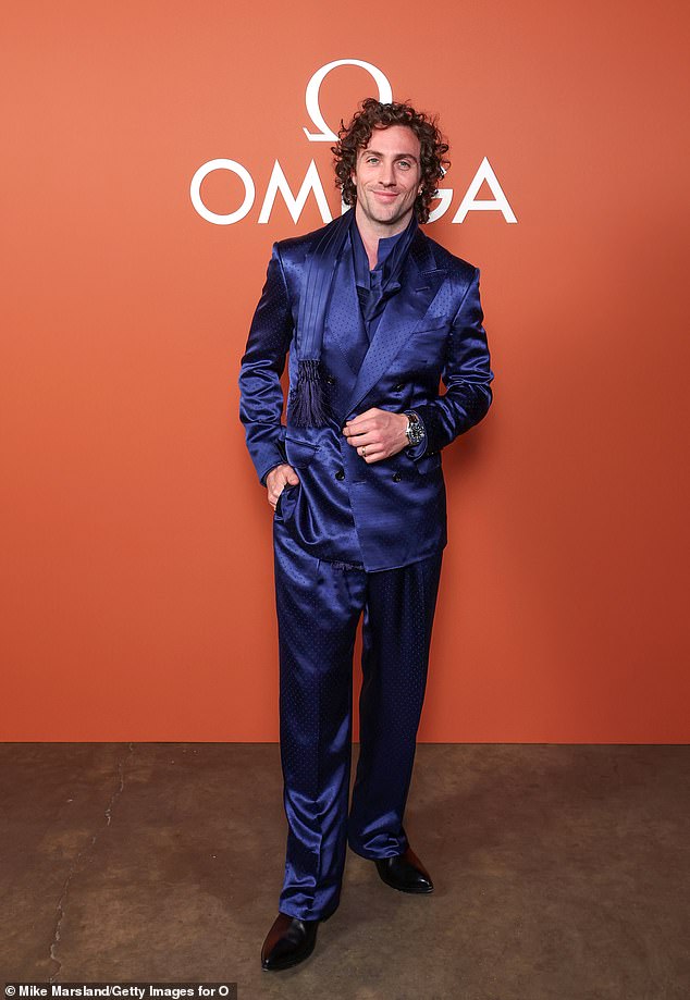 Aaron Taylor Johnson continues to fuel 007 rumours as he sports Bond's ...