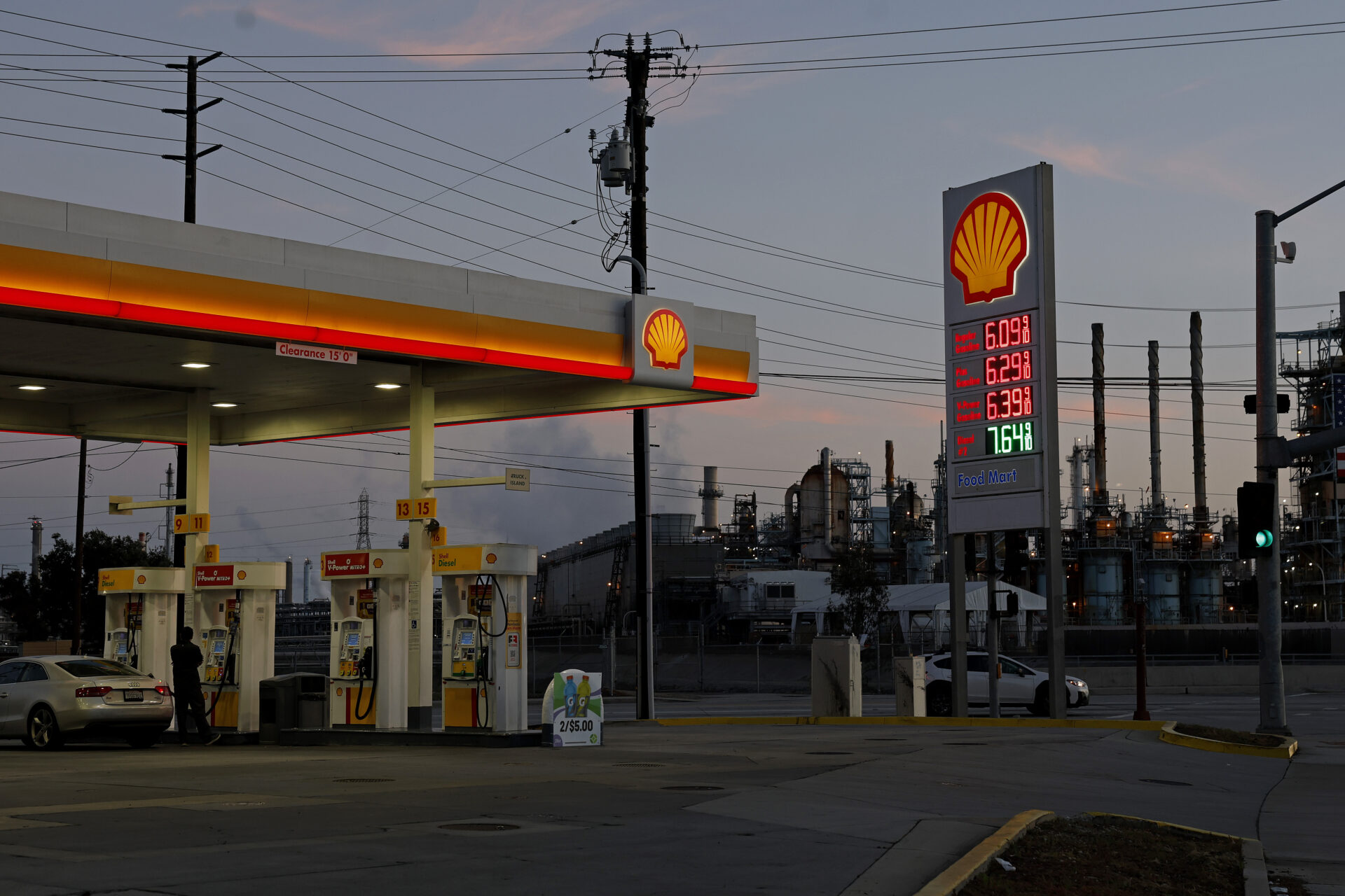 Amerikaanse Democraten hebben een plan om de benzineprijzen te verlagen