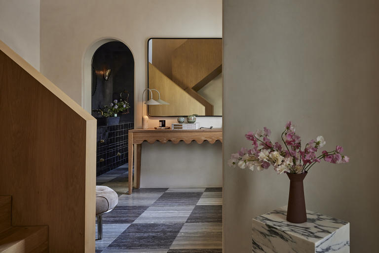 This designer gut-renovated an uninspiring house in LA