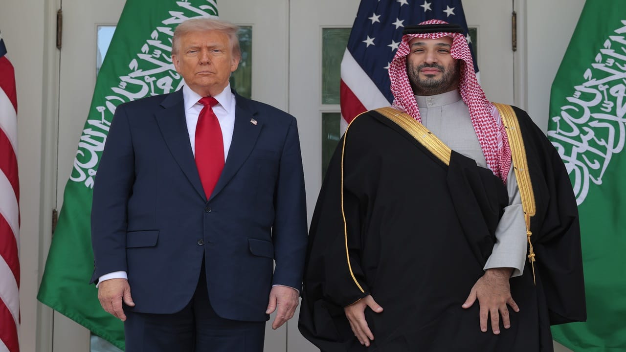 Did Saudi pressure force Trump to pause 'Project Freedom', new report ...