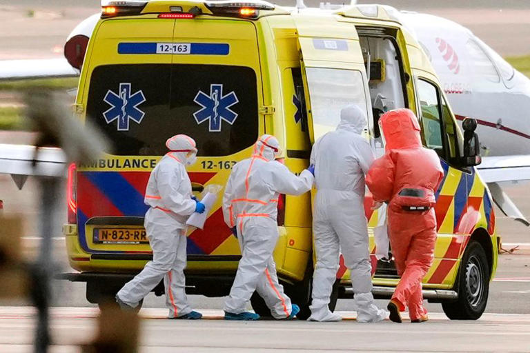 Captain on 'rat virus' plague ship told passengers it's 'not infectious ...