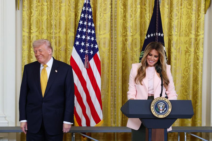 Melania Trump struggles to keep straight face while describing husband ...
