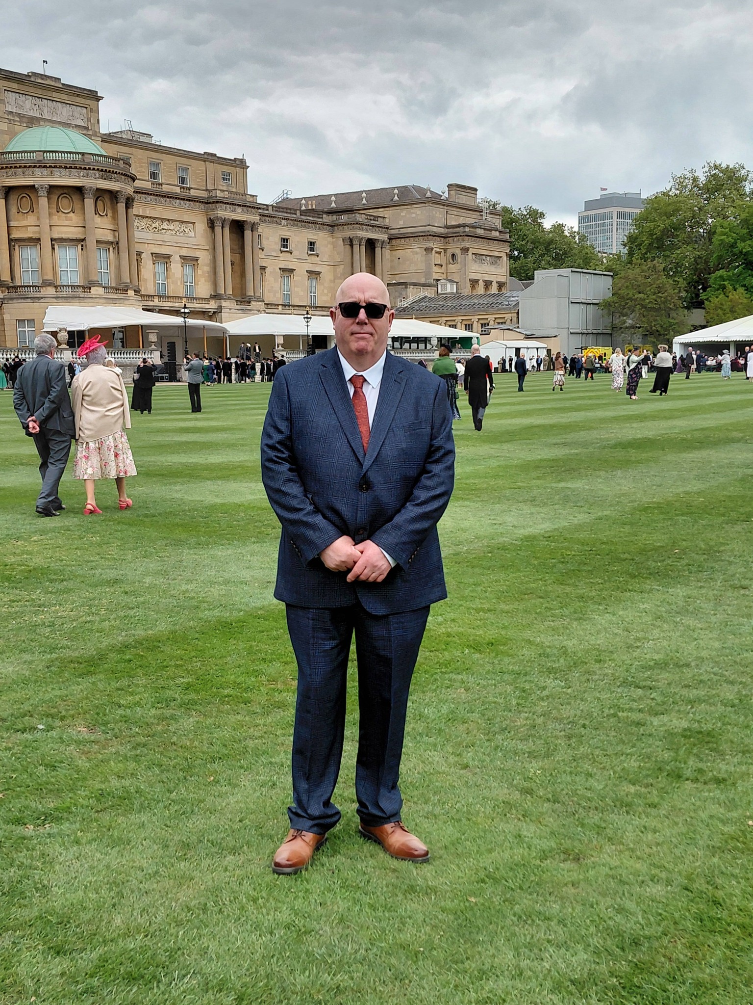 Save DSA campaigner enjoys Buckingham Palace garden party