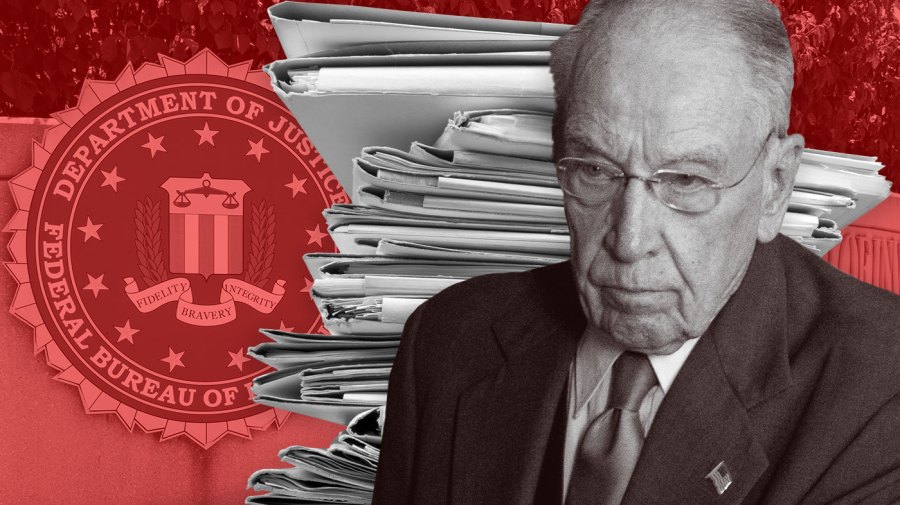 Ex-FBI agents say Grassley played improper role in their firings