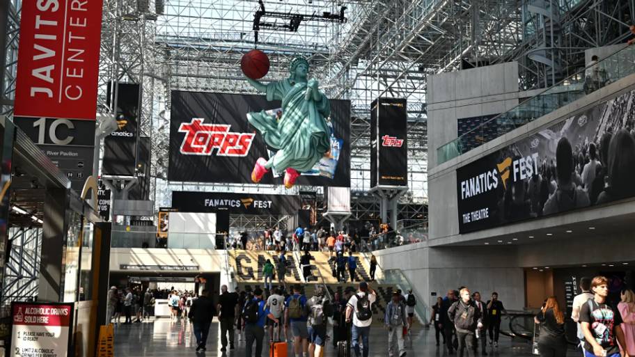 2026 Fanatics Fest NYC to include exclusive Topps card releases