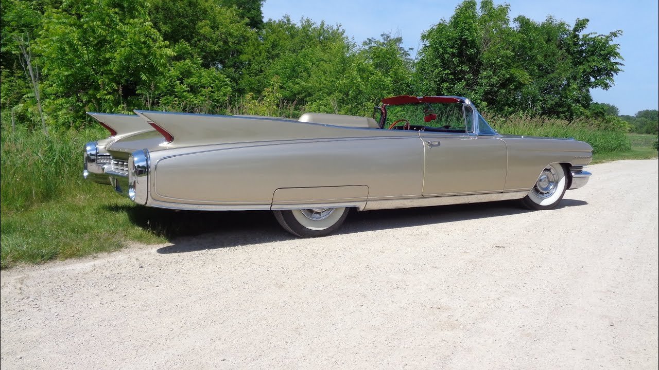 1960 Cadillac Eldorado in champagne