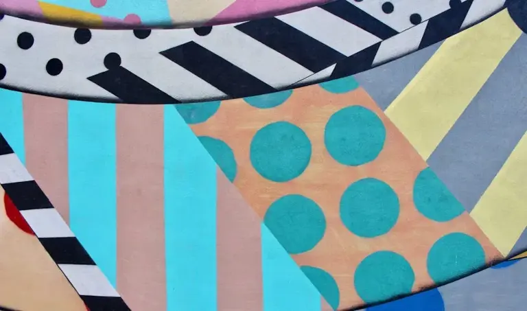 5 things that made your '80s bedroom feel cool